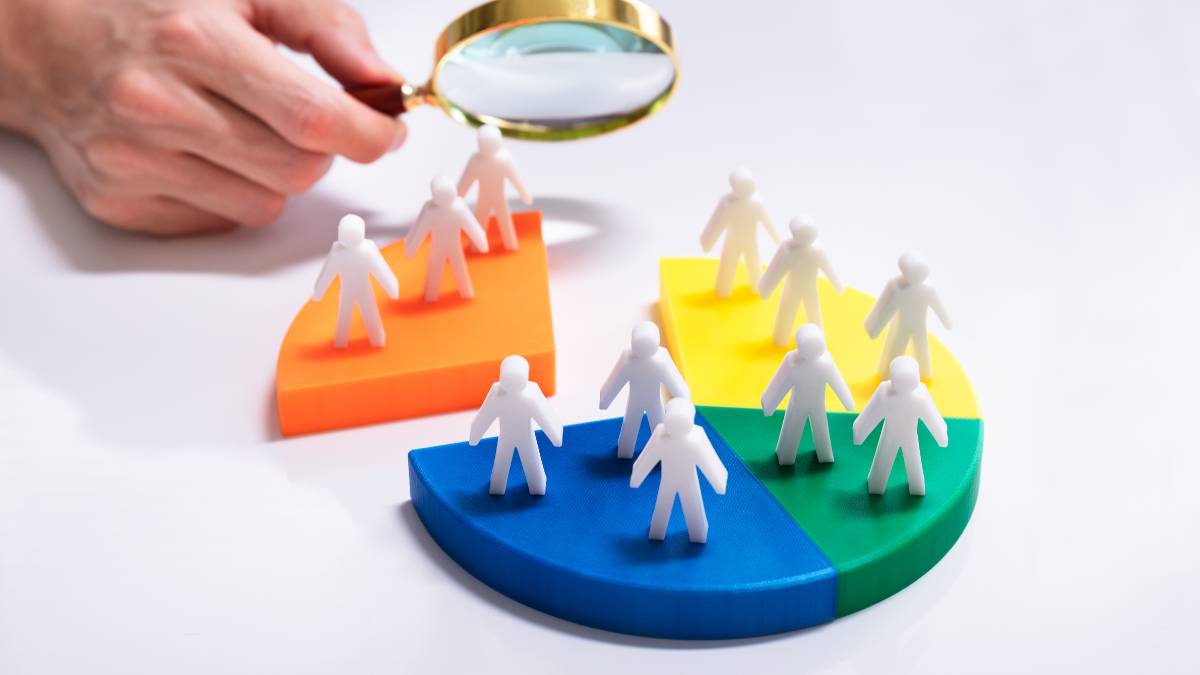 15 Best Customer Segmentation Tools: Features, Benefits